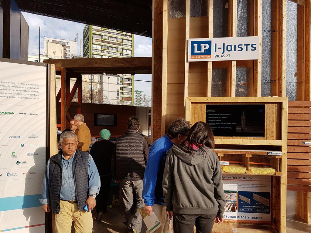 Stand de LP destaca en Semana de la Madera - LP Perú